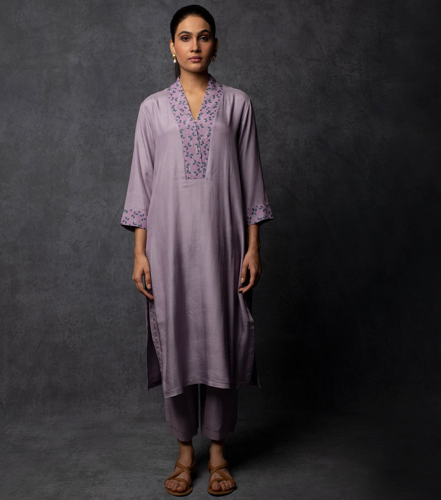 Lavender Patch work Embroidered Muslin Suit Set – Tulsi Online